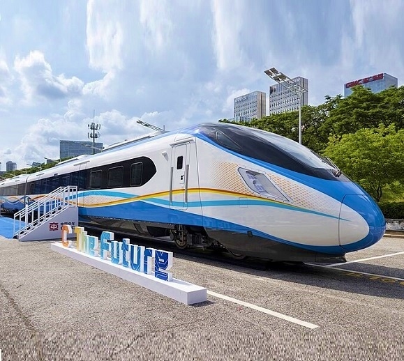 中国未来型高速列車シー・ザ・フューチャー: Express Travel Blog